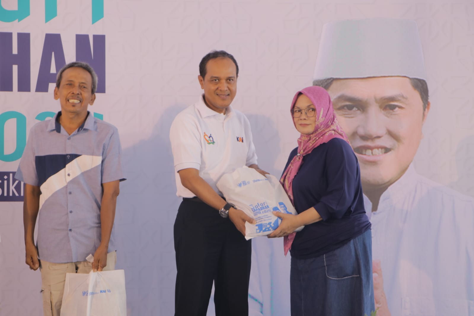 Safari Ramadhan BUMN 2024 Digelar PT KAI Daop 2 Bandung - Radio Bellasalam Safari Ramadhan BUMN 2024 Digelar PT KAI Daop 2 Bandung - Radio Bellasalam